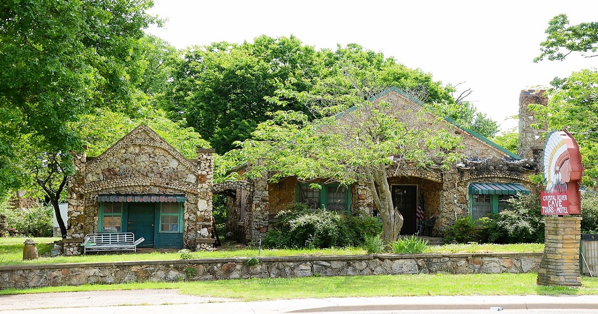 Abandoned Attraction In Arkansas: Crystal River Cave & Courts