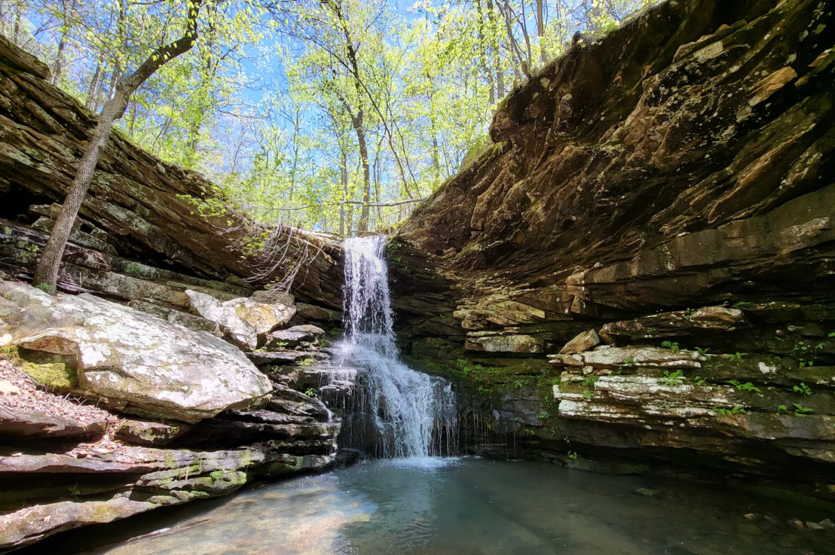 This Arkansas Waterfall Road Trip Takes You to 13 Waterfalls