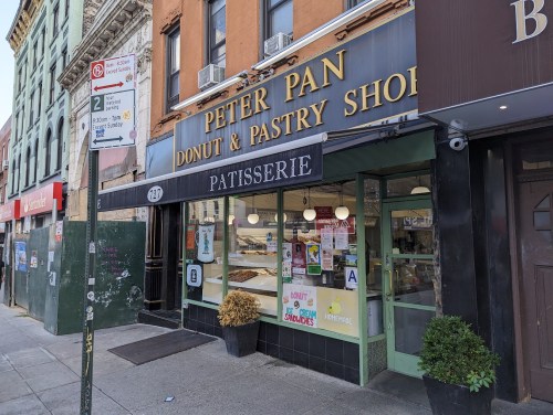 Peter Pan Donut & Pastry Shop: Best Donut In New York City
