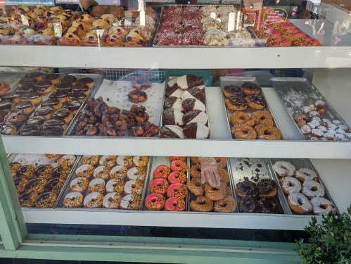 Peter Pan Donut & Pastry Shop: Best Donut In New York City