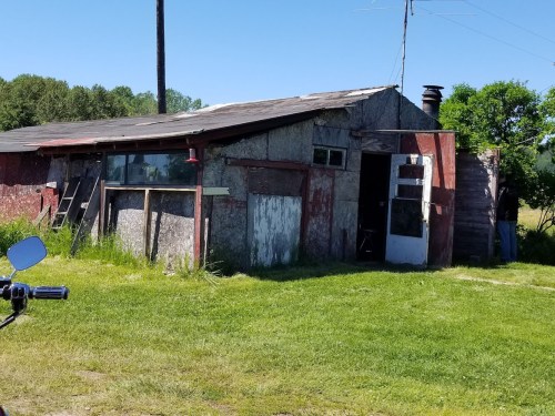 Quirky Wisconsin Tavern: The Plywood Palace