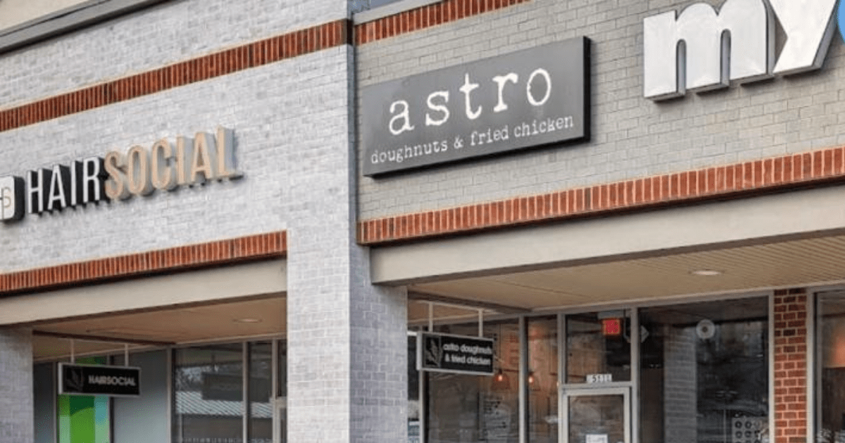 Astro Doughnuts & Fried Chicken: Amazing Donuts In Virginia