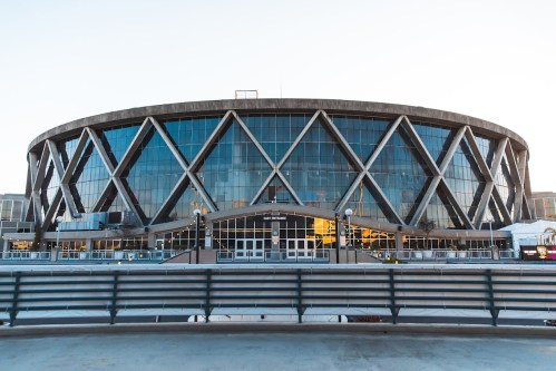 Best Stadiums In America: 20 Iconic and Historic Sports Venues