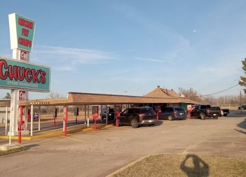 Best Fried Chicken In OK: Visit For Chuck’s Steak Sandwiches