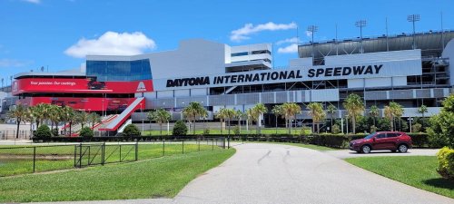Best Stadiums In America: 20 Iconic and Historic Sports Venues