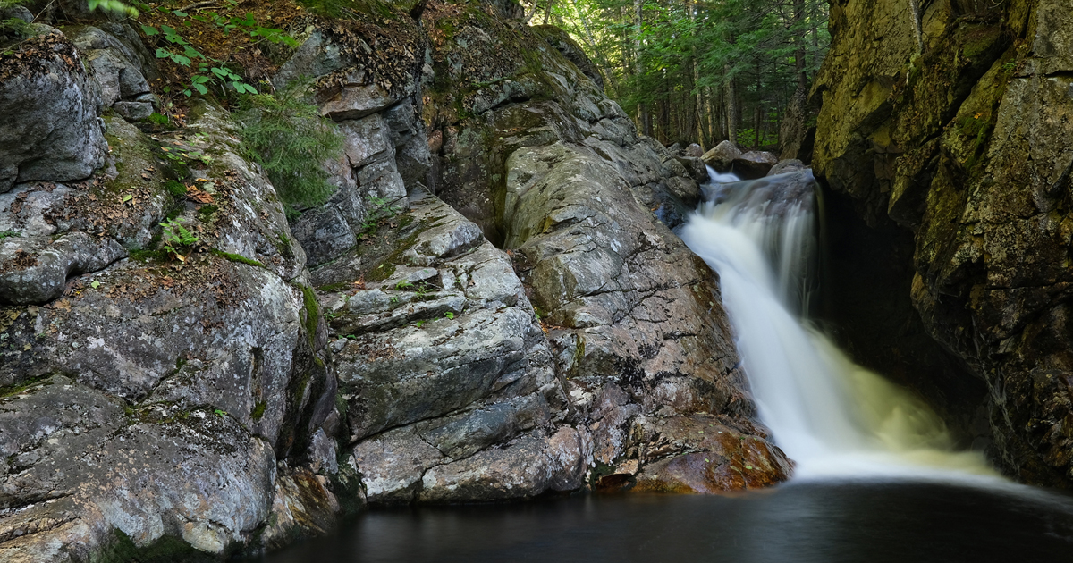You’ll Fall In Love With The Tiny Waterfall Hiding Along This ...