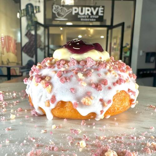 Best Donuts In Hawaii: Purvé Donut Stop