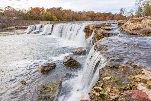 Discover 14 Beautiful Waterfalls in Missouri
