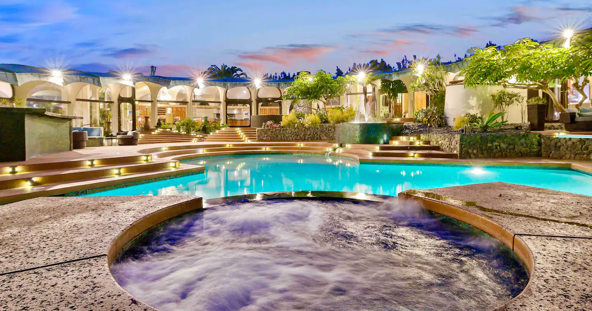 Take A Dream Vacation At This Private Resort In San Diego, CA