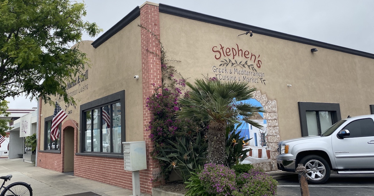 I Rediscovered A Favorite Local Spot For Delicious Mediterranean Food
