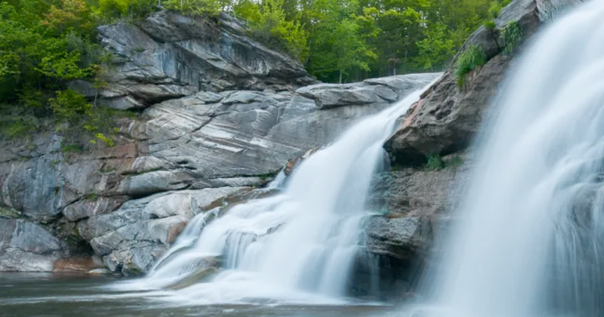 It’s Worth Driving Across Connecticut To See This Stunning Waterfall ...