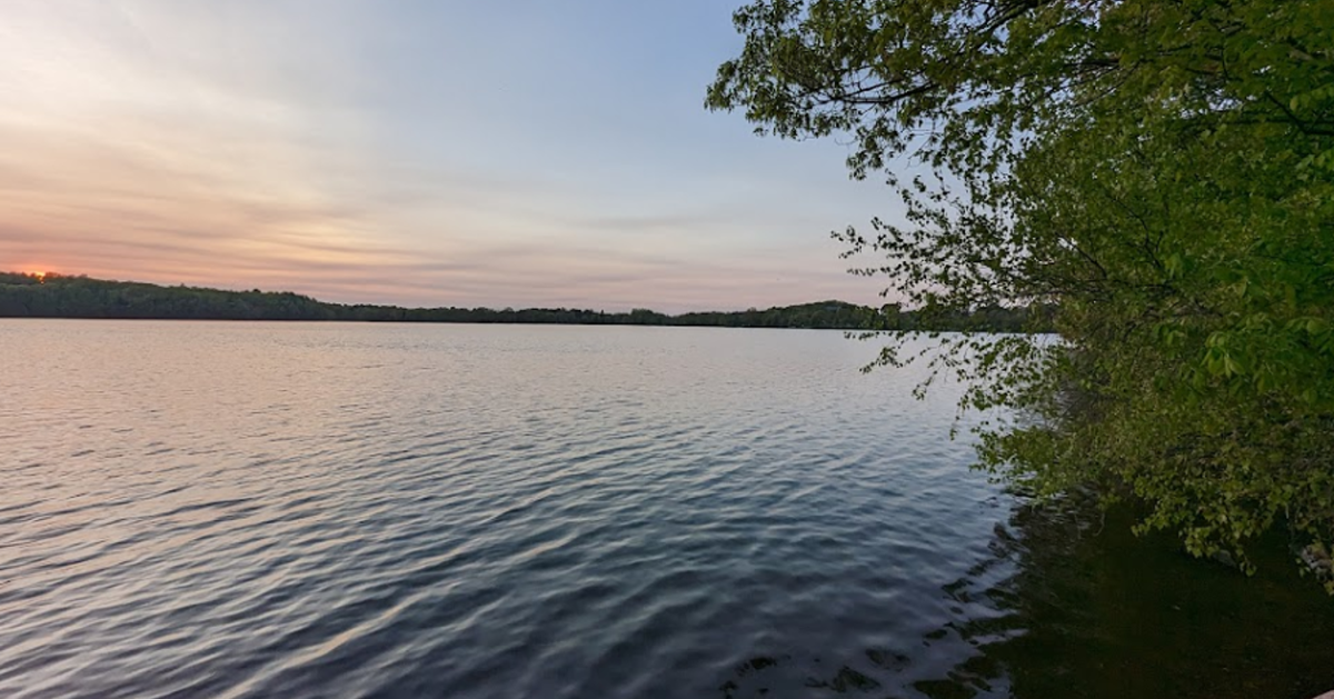 The Gorgeous, Little-Known Lake Chauncy Is One Of The Most Underrated ...