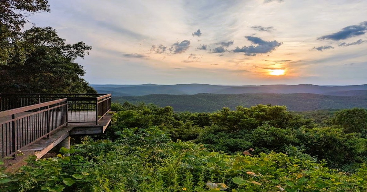 Impressive Rest Stop In Arkansas: Rotary Ann Overlook, Dover