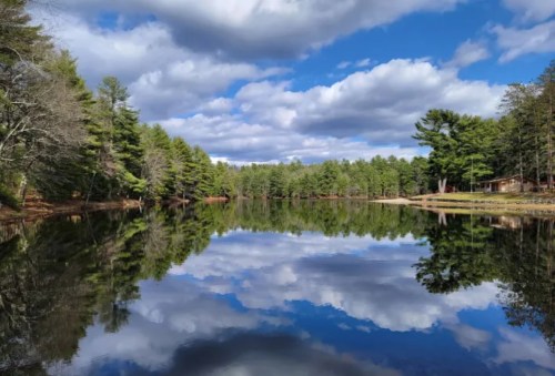 Road Trip To The Best Lakes In Rhode Island