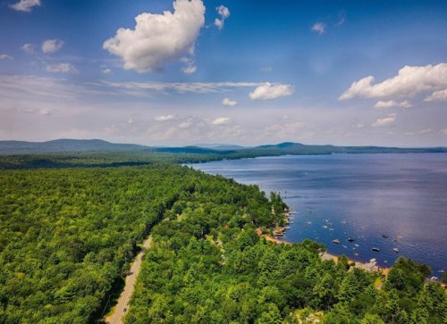 7 Of The Most Stunning Lakes In Maine Await On This Road Trip