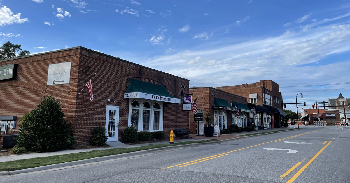 I Experienced This Charming North Carolina Town Through The Eyes Of A Local