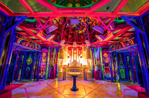 Indoor Attractions Near Me: 12 Incredible Places Across The U.S.