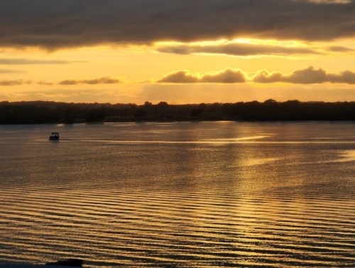 8 Beach Lakes In Kansas Worth A Visit This Summer