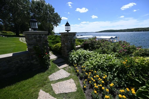 This Lake Geneva Path Is One Of The Best Walks In Wisconsin