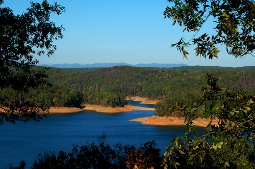 Explore Carters Lake: Georgia's Premier Outdoor Destination