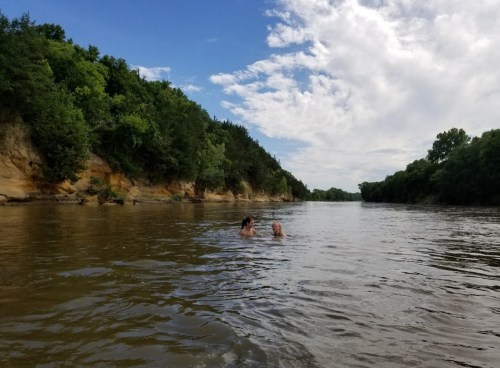 The Elkhorn River In Nebraska Is The Perfect Lazy River To Float