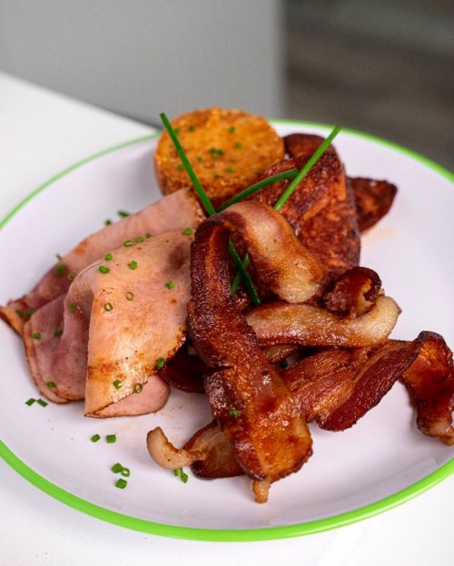 Bacon B*tch: Florida's Ultimate Bacon-Themed Breakfast Spot