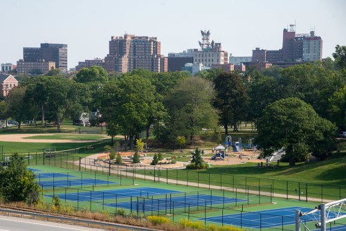 McLoons Lobster Shack Is A Popular Small Business in Maine