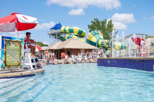 Adventureland Bay In Altoona Has The Best Pool Bar In Iowa