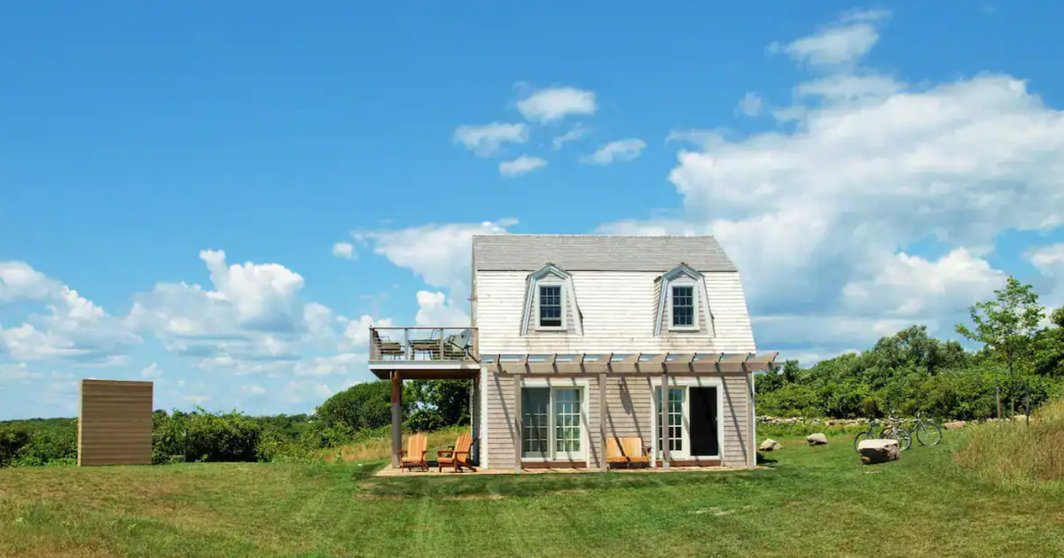 Picture-Perfect Farm Airbnb In Rhode Island
