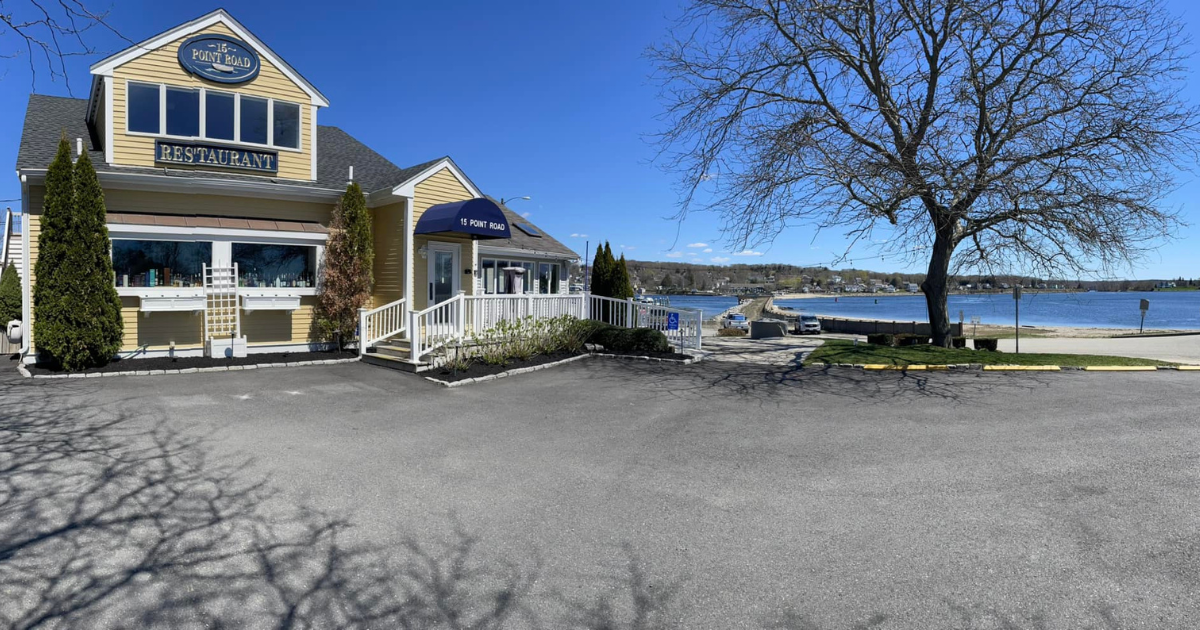 The Panoramic-View Restaurant In Rhode Island Is A Must-Visit