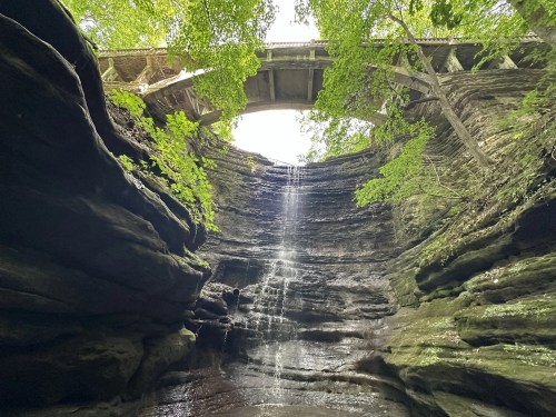 Illinois' Best Waterfall Trail Is Dells Canyon And Bluff Trail In Oglesby