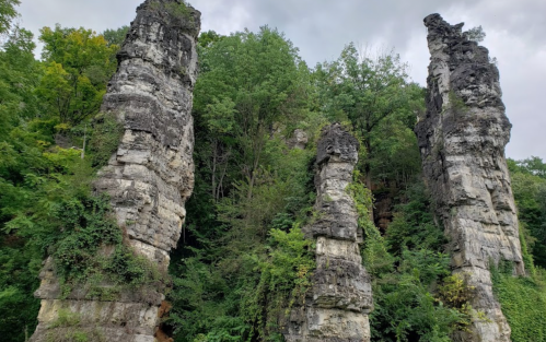 Natural Wonder In Virginia: Natural Chimneys