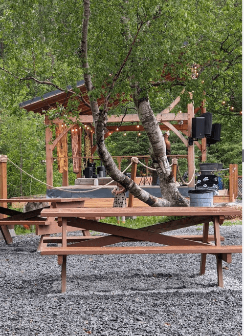 Cafe In Alaska With Pretty Outdoor Seating: Creekbend Cafe