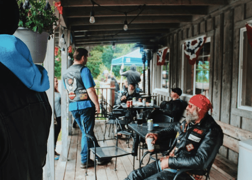 Cafe In Alaska With Pretty Outdoor Seating: Creekbend Cafe