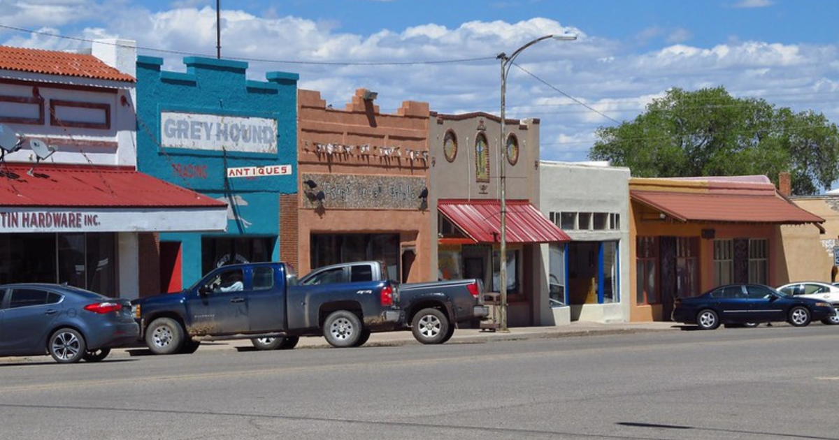 This Blink-And-You’ll-Miss-It Town In New Mexico Is So Worth Exploring