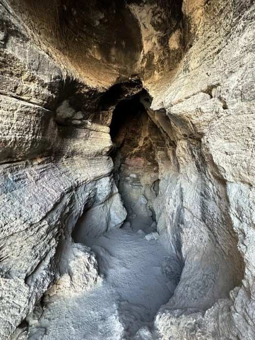 Geronimo's Cave: Best Hike Near Las Cruces, New Mexico