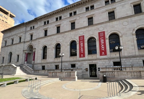 Literary Road Trip: Best Bookstores In The Twin Cities, Minnesota