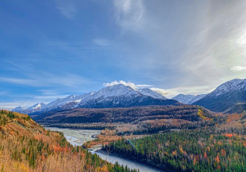 Ultimate Guide To Fall Attractions in Alaska