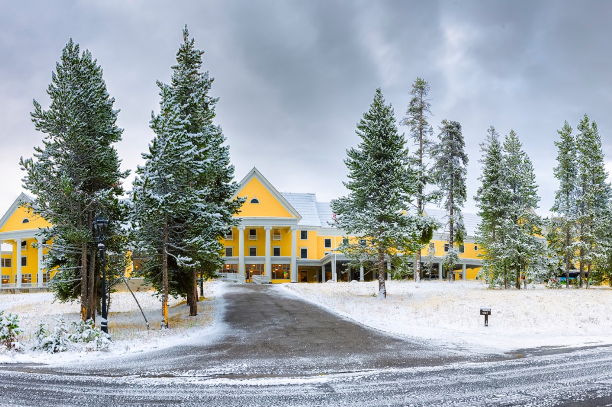 Experience Historic Charm at Lake Yellowstone Hotel