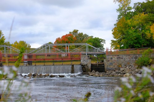 We Visited a Historic Mill in Minnesota During Peak Fall Foliage and It ...