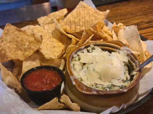 Discover Gabby Goat American Pub & Grill in Effingham, IL