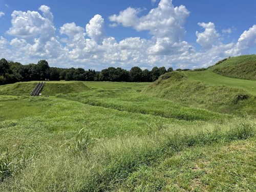 Explore the Etowah Indian Mounds on This Historic Hike in Georgia