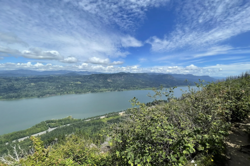 The Iconic Trail in Oregon Everyone Should Hike Once in Their Lifetime