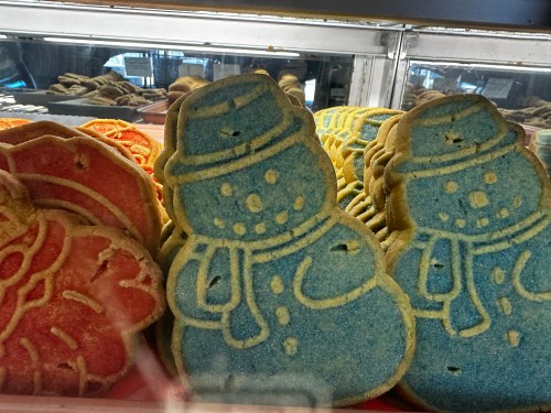 Discover Michigan’s Hidden Gem: An Authentic Italian Bakery You’ll Love!