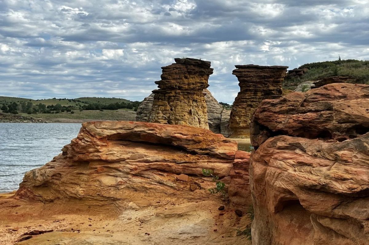 These 5 Idyllic Hiking Trails in Kansas Tend to Be Nice and Quiet, Always