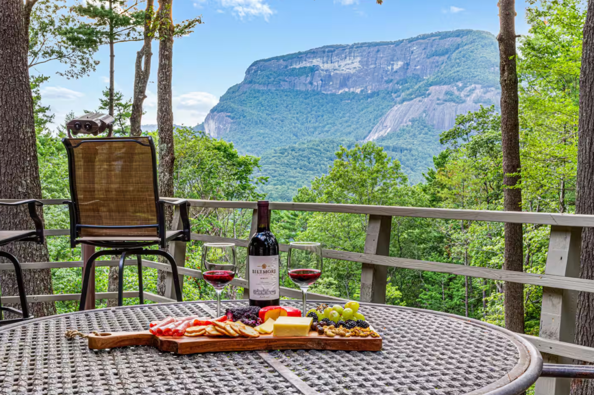 Cabins Across the U.S.: Explore 18 Retreats With Stunning Views!