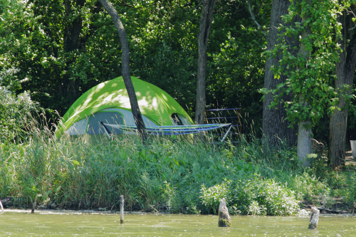 You Can Enjoy Year-Round Camping in Illinois at Kickapoo State ...