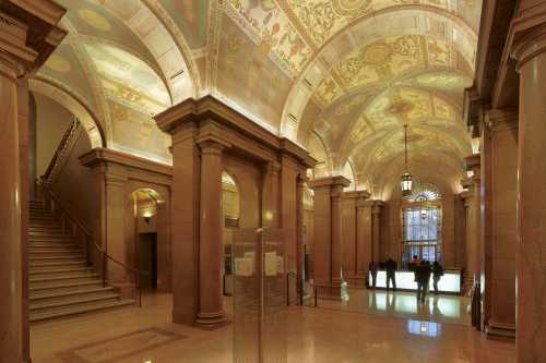 Architectural Tour of St. Louis Central Library
