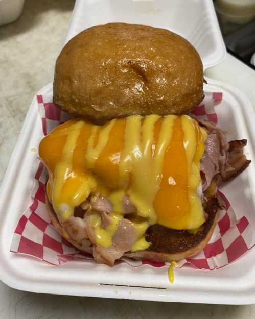 The Overstuffed Sandwiches From This Arkansas Deli Are The Stuff of Dreams