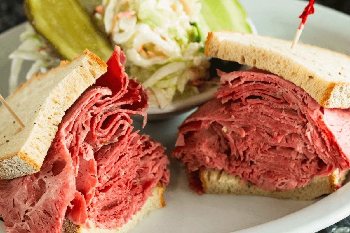 Discover Zinger’s Deli: Boca Raton, Florida’s Best Overstuffed Sandwiches